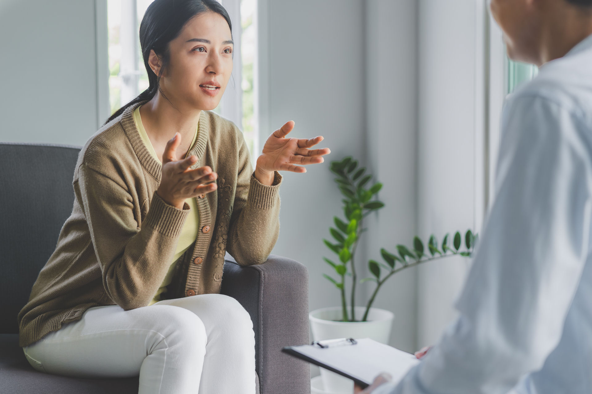 What Is Scromiting? Signs, Causes & Cannabis Use Risk